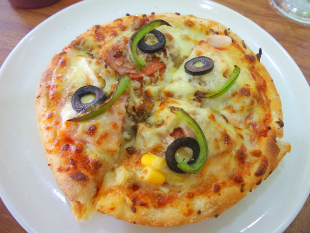 Pizzaro Bacolod: Pizza and Korean dishes. – The Bacolod Food Hunters