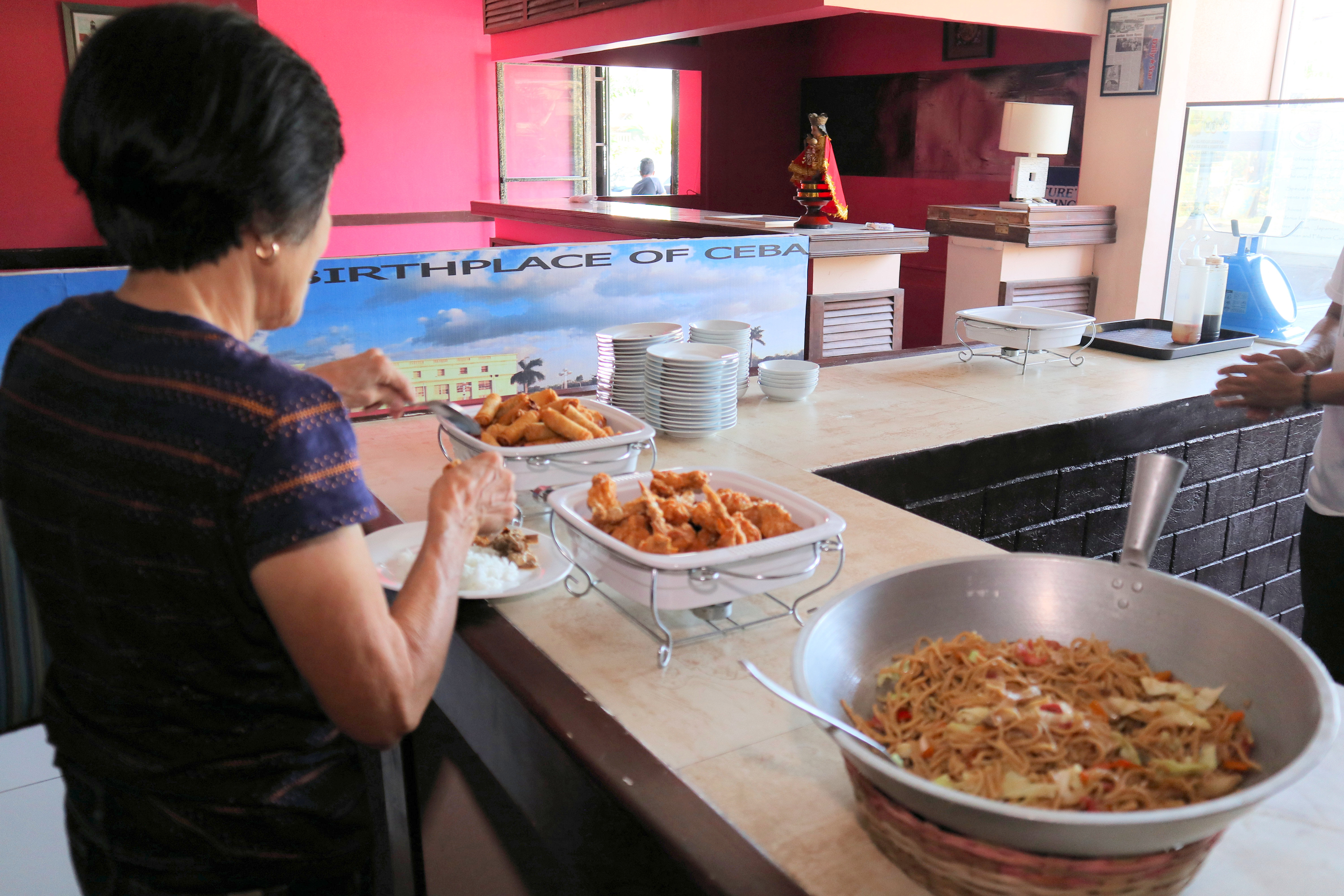 Ceba Lechon House: Eat all you can lechon for just 188 pesos! – The ...