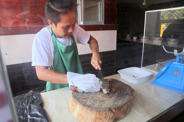 Ceba Lechon House: Eat all you can lechon for just 188 pesos! – The ...