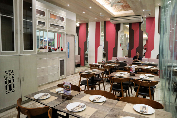 Mangan Restaurant: Elegant Filipino Food in Ayala Malls Capitol Central ...