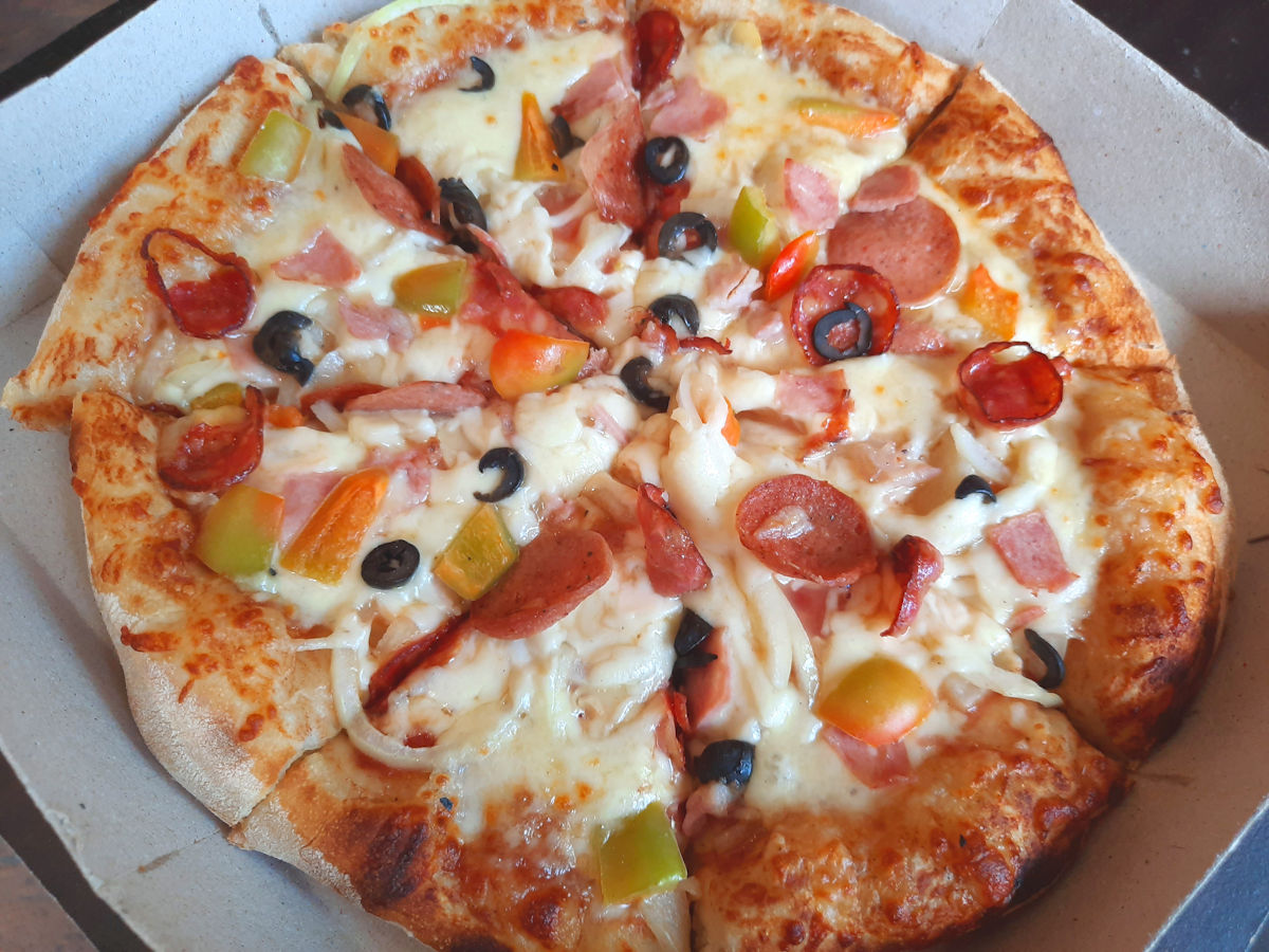 Cafe Saira Bacolod: Great Brick oven Pizzas – The Bacolod Food Hunters