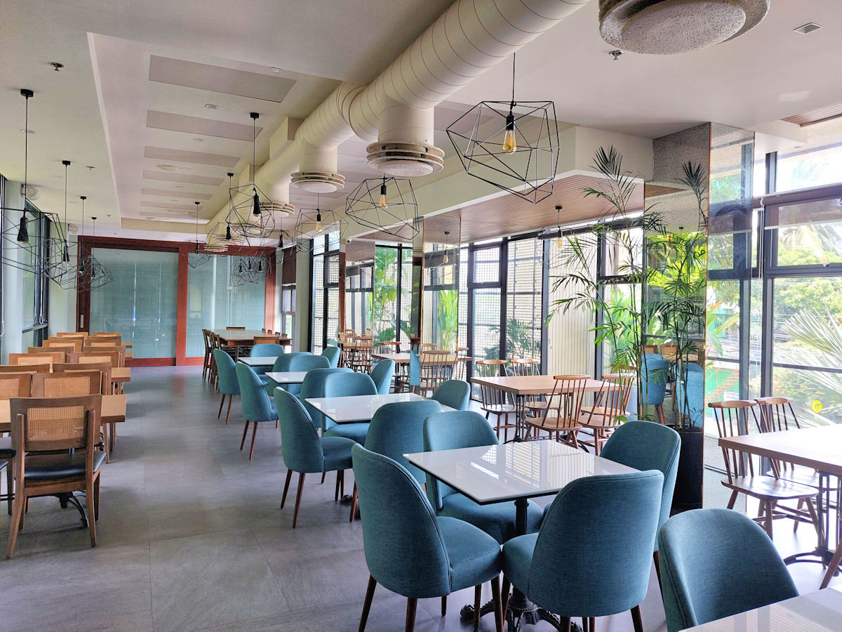 Primos Restaurant: Beautiful Rainforest Themed Restaurant In Bacolod ...