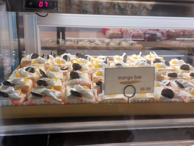 JD Bakery Cafe opens in Bacolod City! – The Bacolod Food Hunters