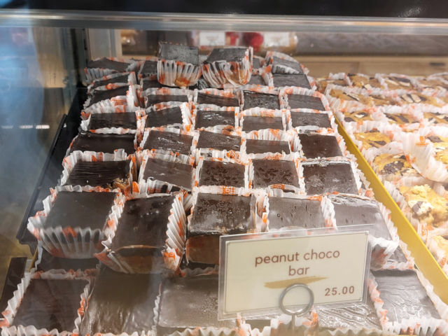 JD Bakery Cafe opens in Bacolod City! – The Bacolod Food Hunters